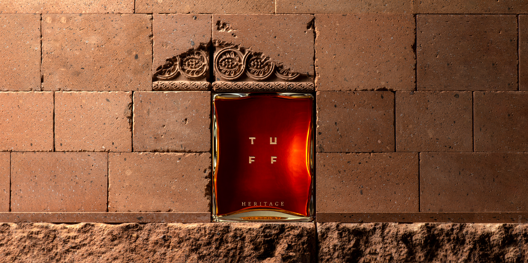 TUFF HERITAGE - Backbone